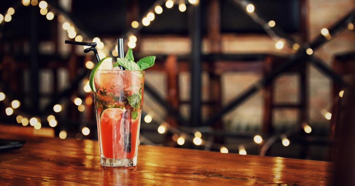 "Underdog Bar" in Wien: Drinks, Hotdogs und mehr